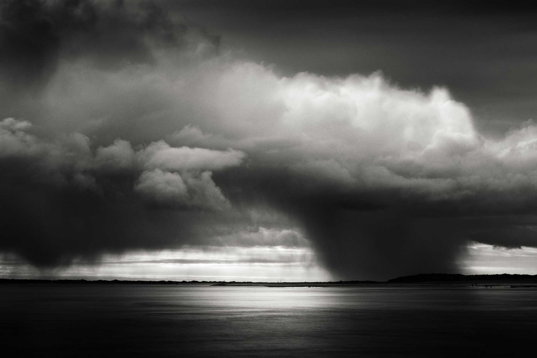 Distant Rain - Christian Meermann Photography